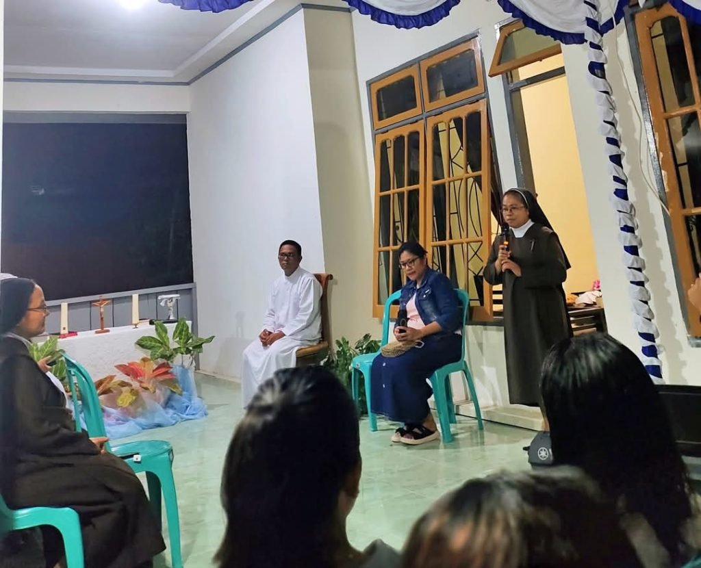 Mgr Hilarion Datus Lega Resmikan Susteran INSC Carmelitas – Pra Paroki ...